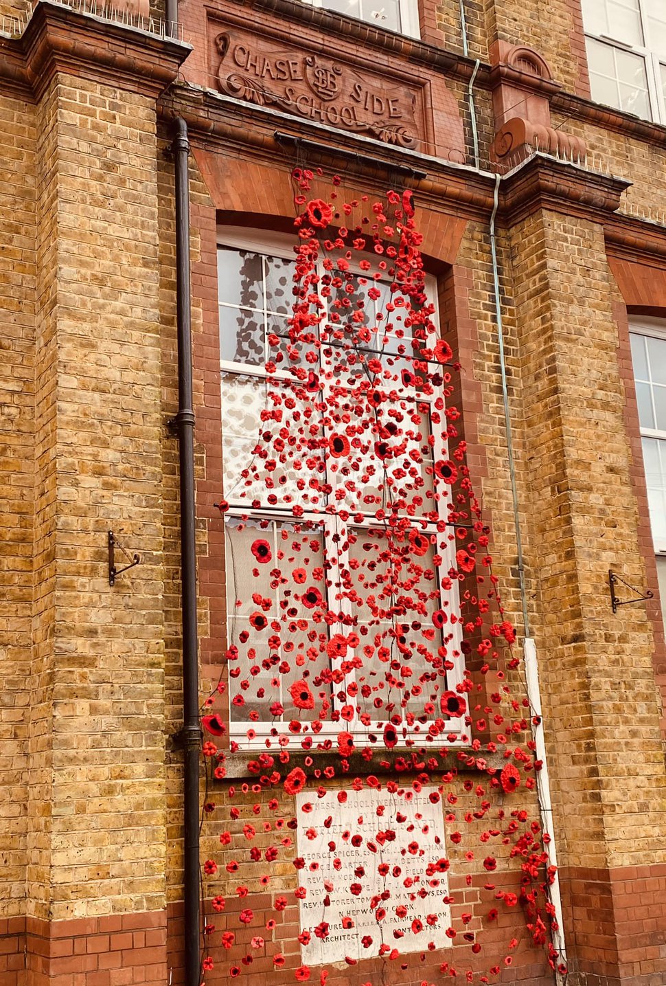 Love Your Doorstep – Enfield | Poppy Fountain for Remembrance Day
